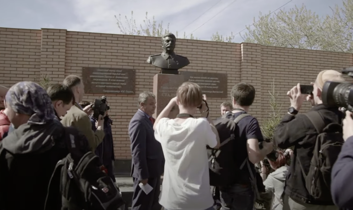 Russia's Struggle With Neo-Stalinism - Walid Shoebat